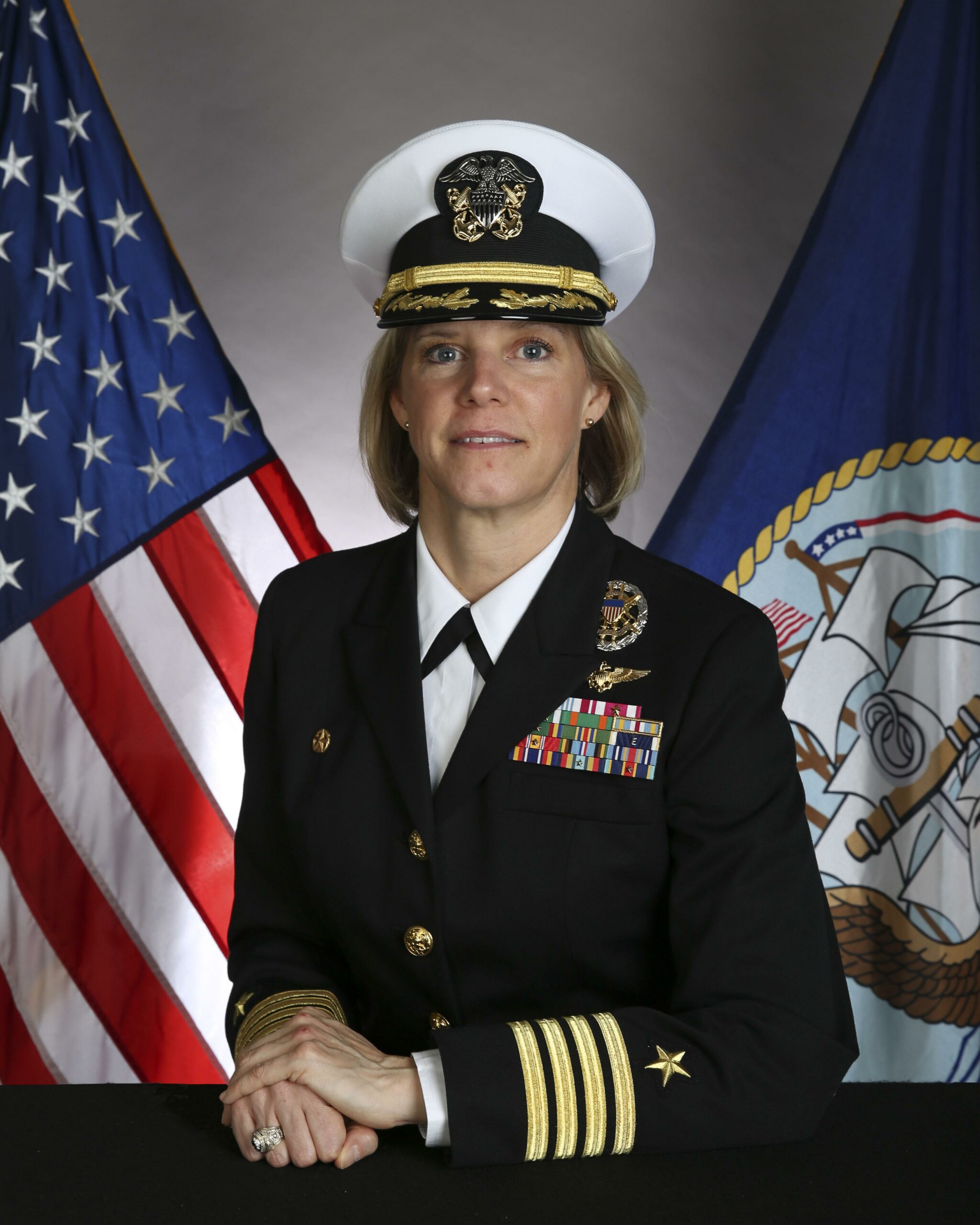 This helicopter pilot will be the Navy's first female aircraft carrier ...