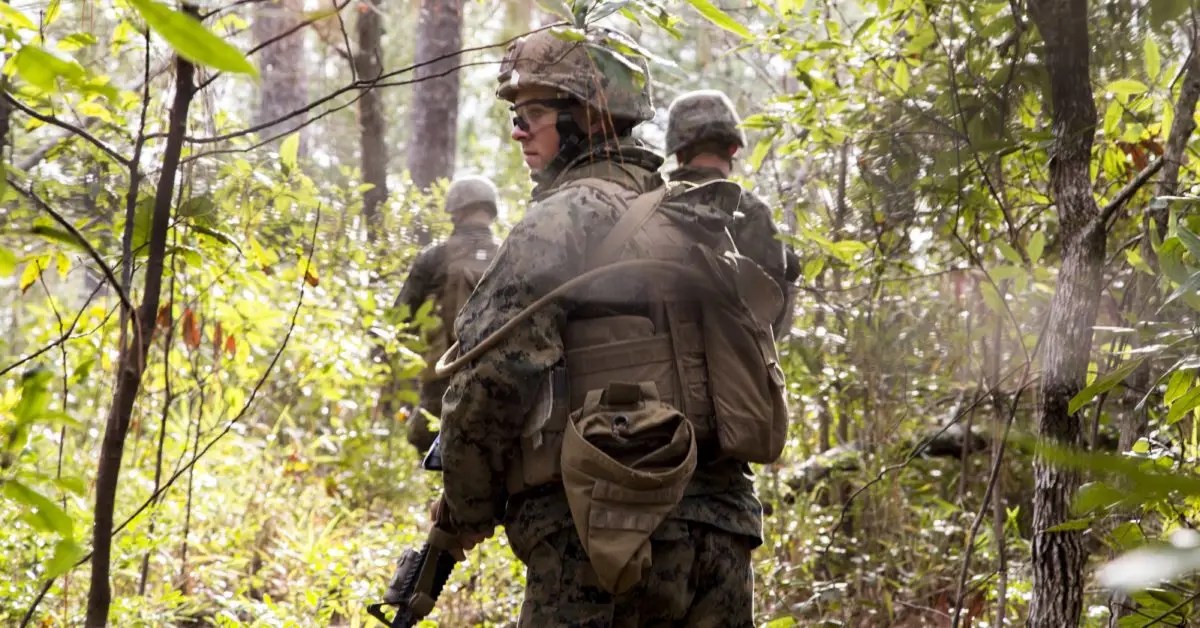 17 photos that show how badass Marine infantrymen are made
