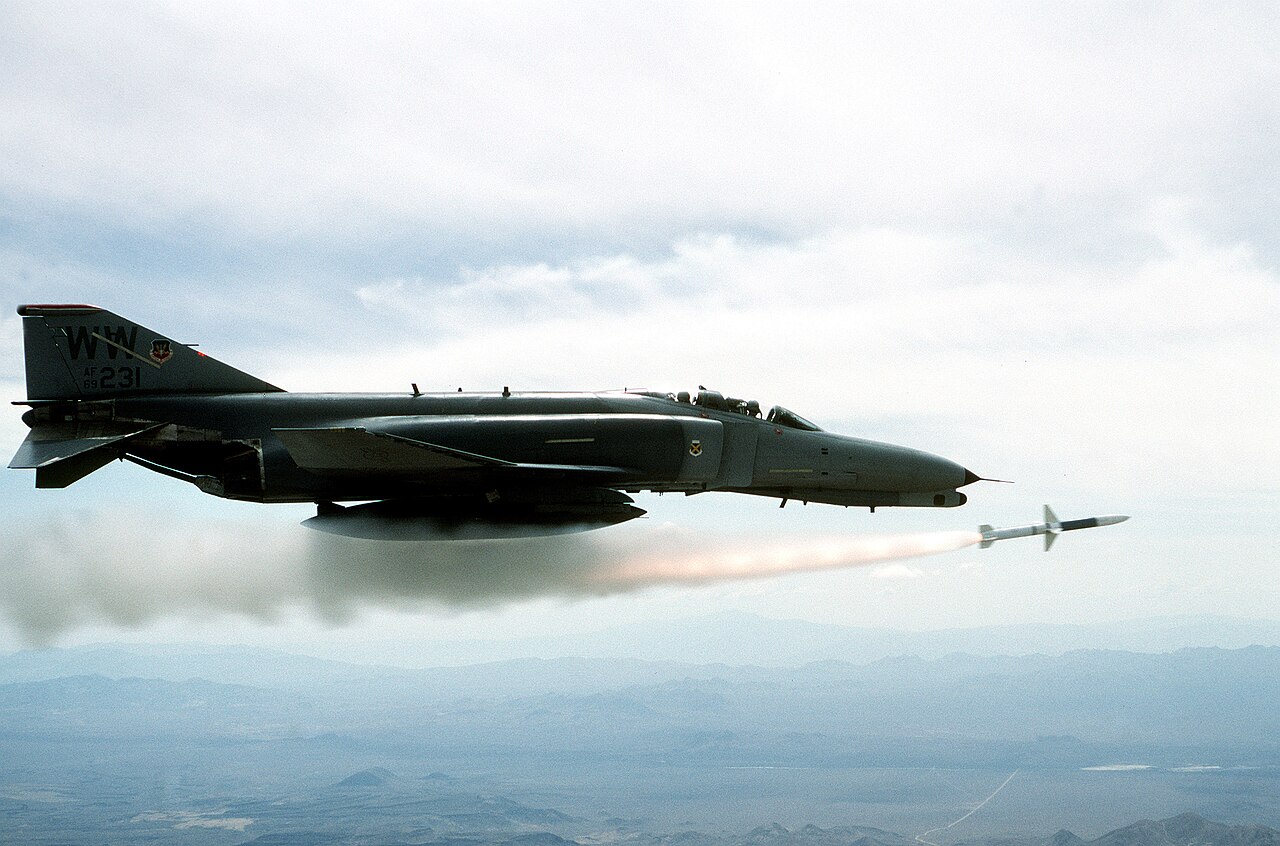 Why the F-4 Phantom is one of the US military’s most beloved airplanes ...