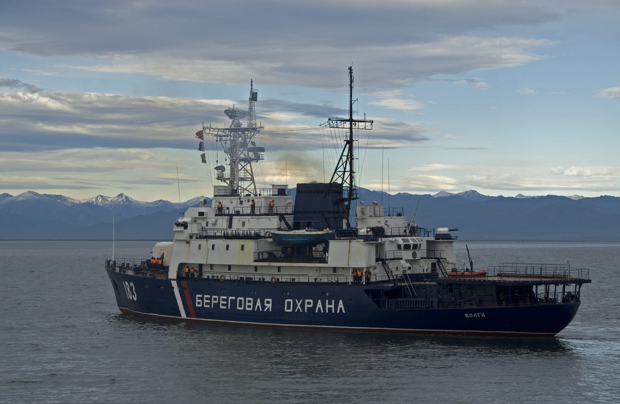 The Coast Guard wants heavy firepower on their new icebreakers | We Are ...