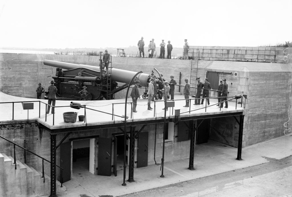 How the Army is resurrecting coastal artillery | We Are The Mighty