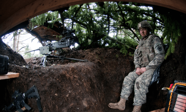 4 ways troops kill time while in fighting holes | We Are The Mighty