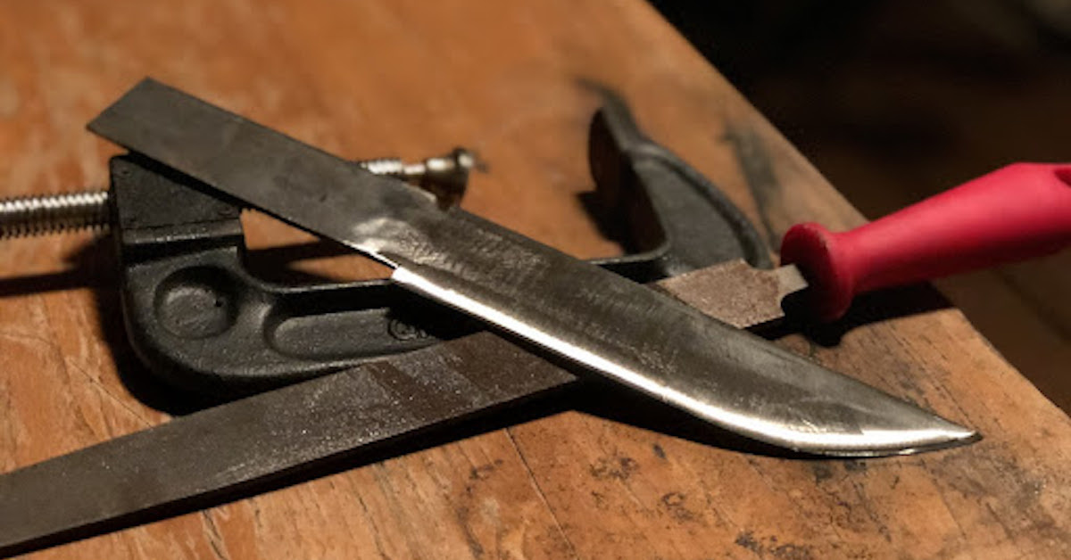 The survivalist's guide to fashioning a blade from scraps | We Are The ...