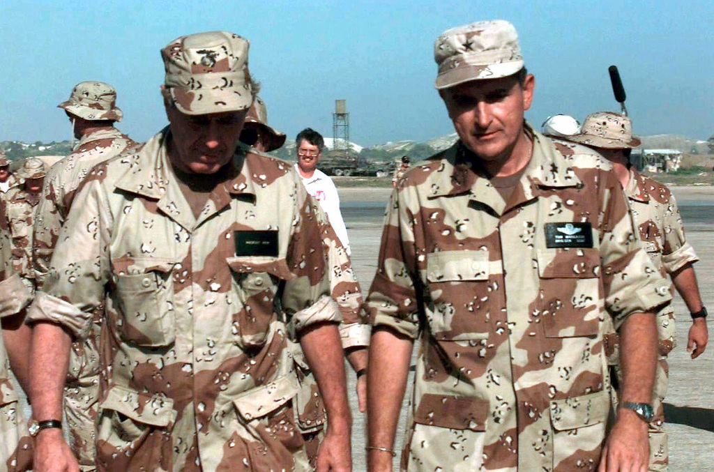 These photos show what our veteran presidents looked like in uniform