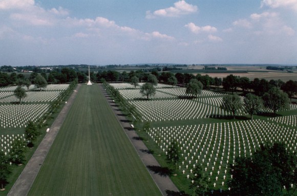 The Dutch wait years to adopt World War II graves in Netherlands ...