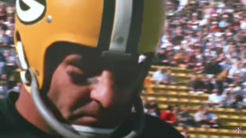 Why the NFL used to have barefoot kickers