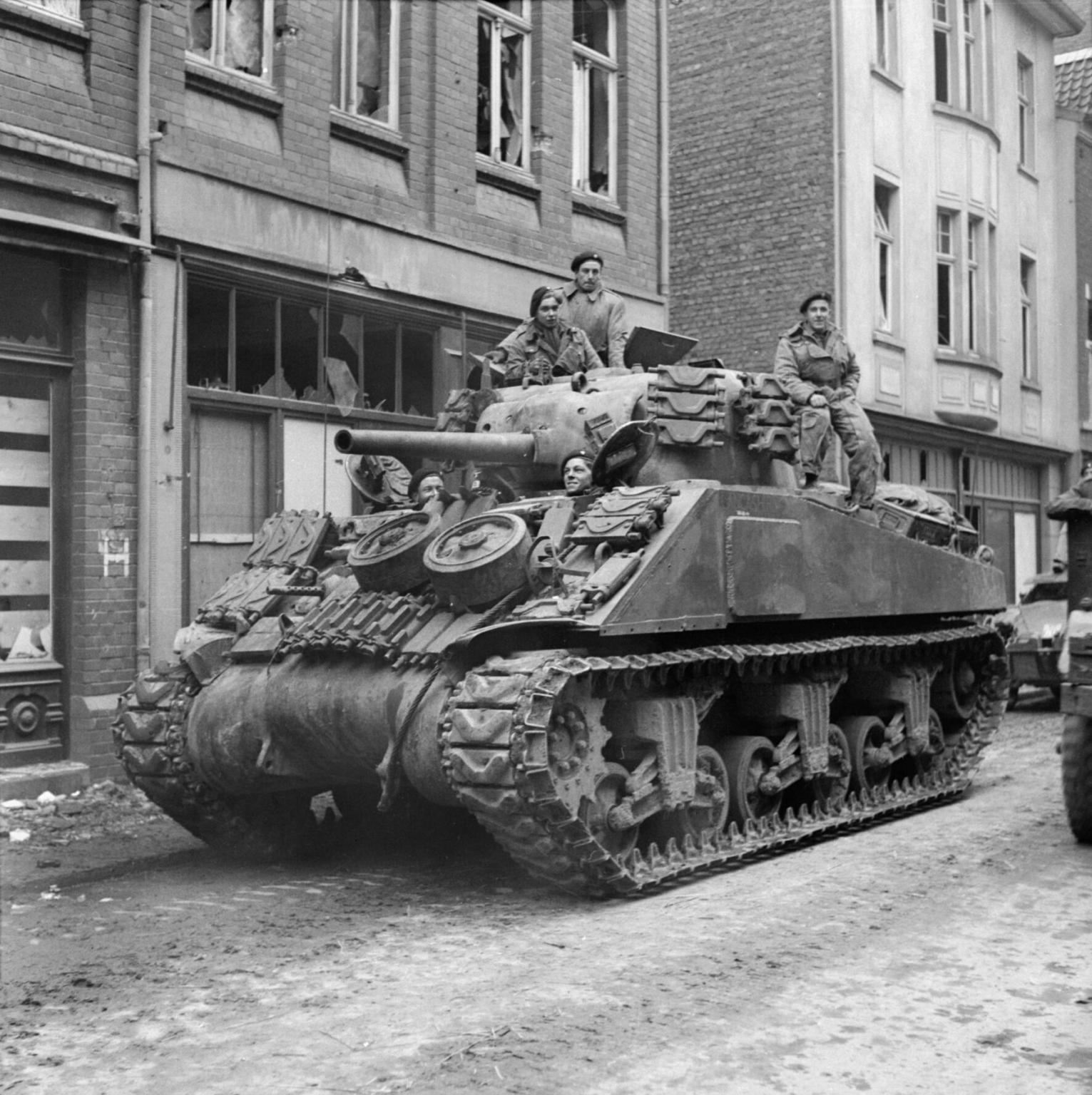 5 types of extra armor added to tanks during WWII