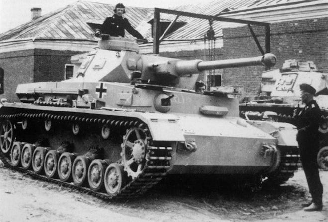 Why German tanks used the MG 34 vs. the MG 42