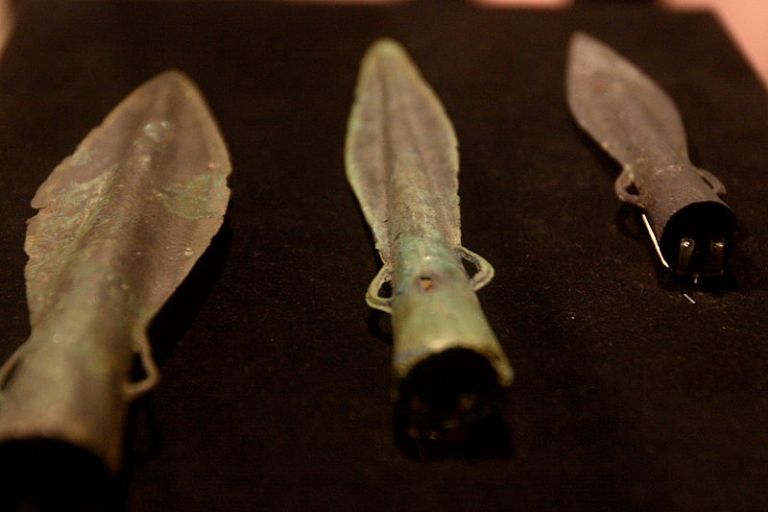 The lethally effective evolution of the spear in combat