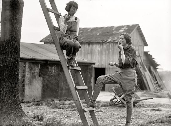 4 ways civilians contributed to the war effort during World War II