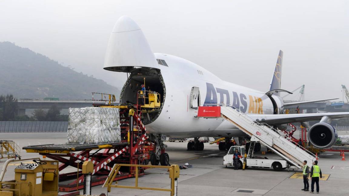 The military is the reason for the Boeing 747's iconic hump