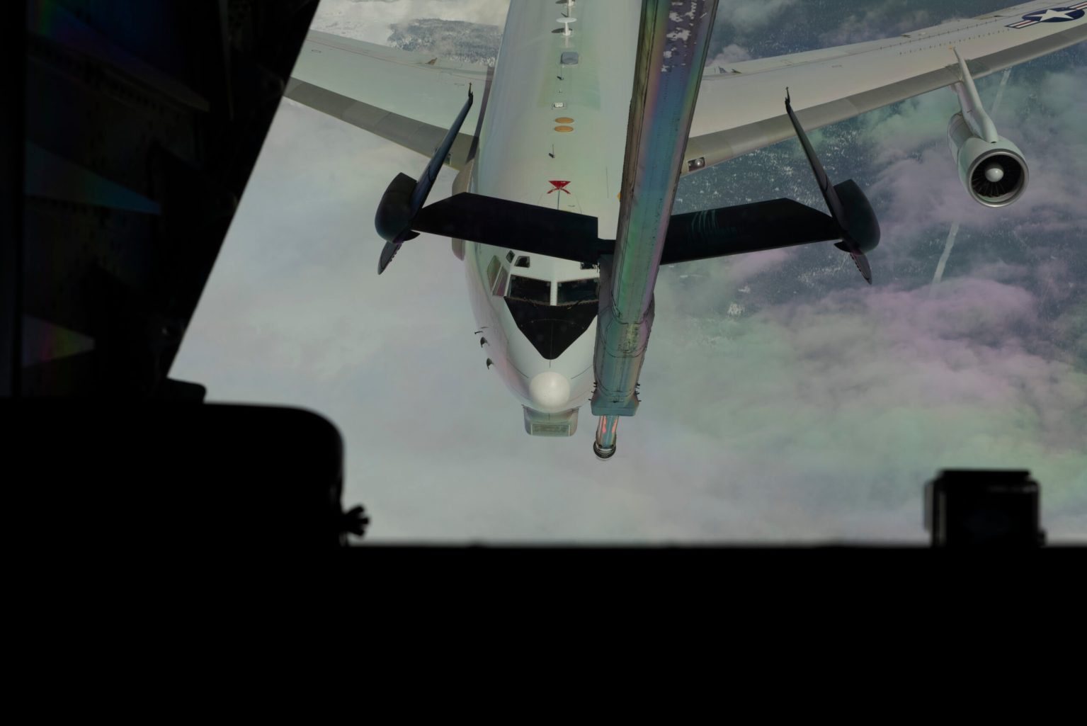 Why no one attacks the military Airborne Warning and Control System