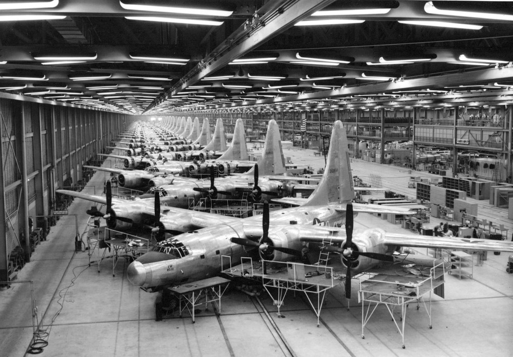 The B-32 Dominator was the B-29 Superfortress' WWII understudy