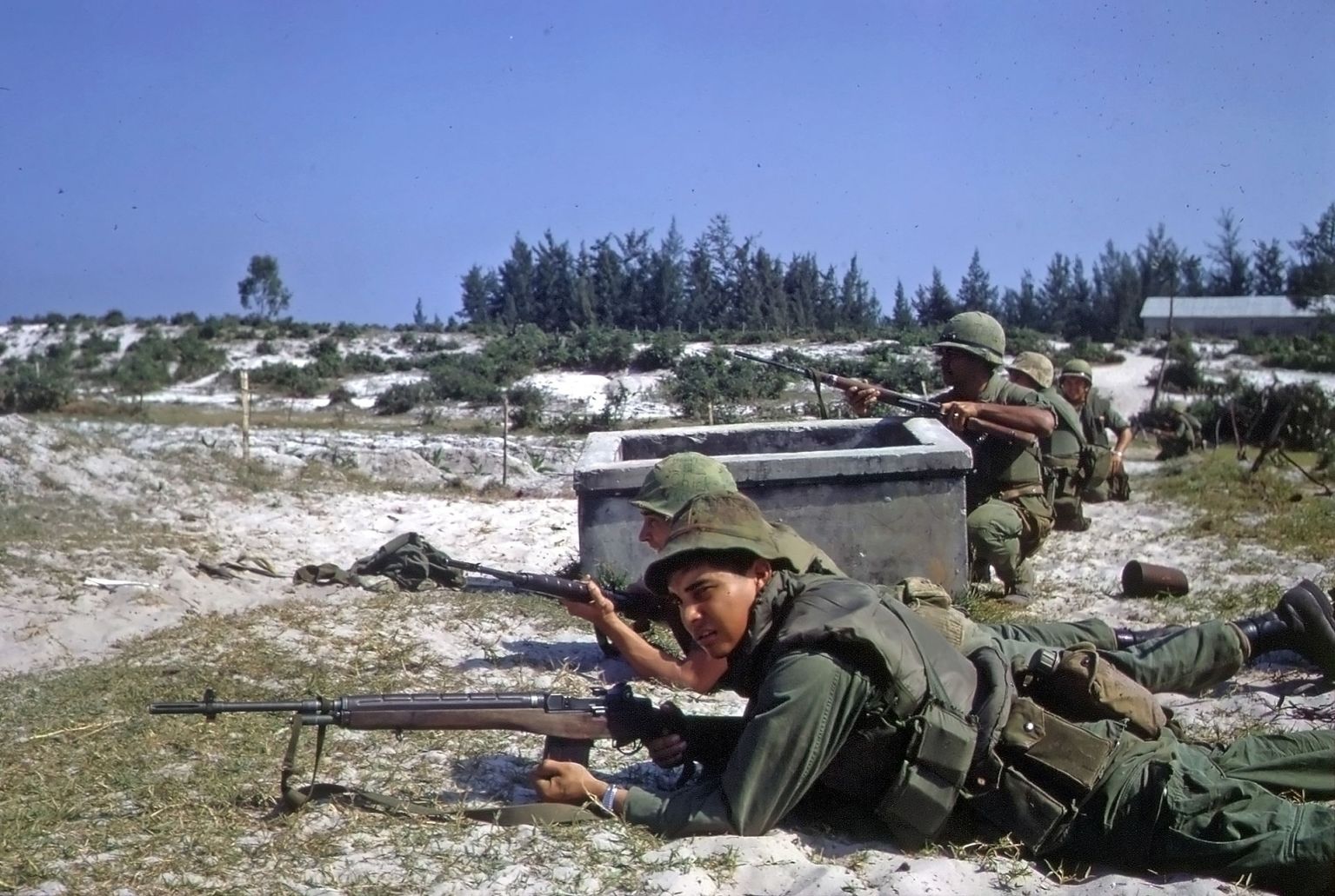 The US screwed NATO over with the M14 rifle and 7.62 cartridge