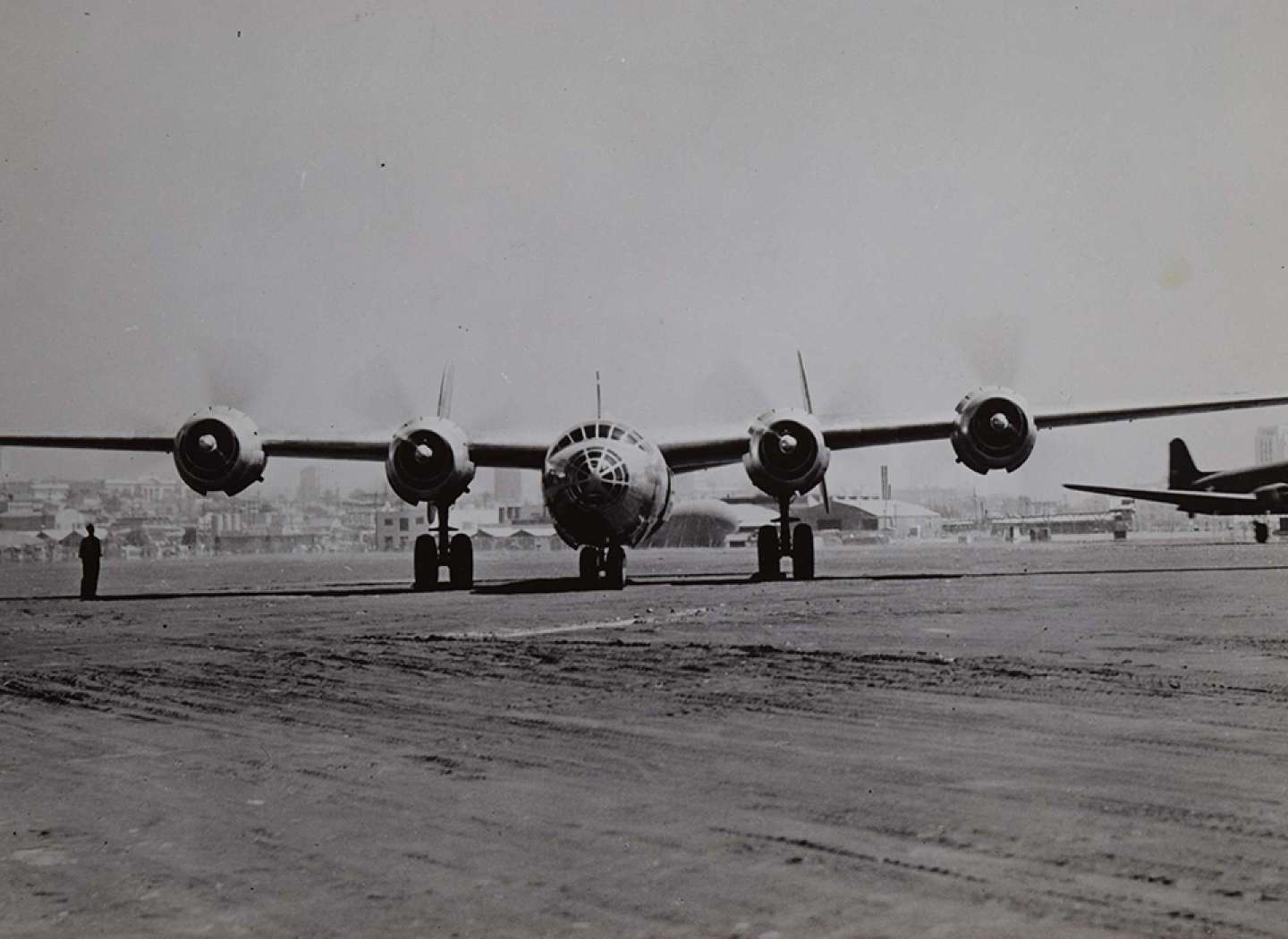 The B-32 Dominator was the B-29 Superfortress' WWII understudy