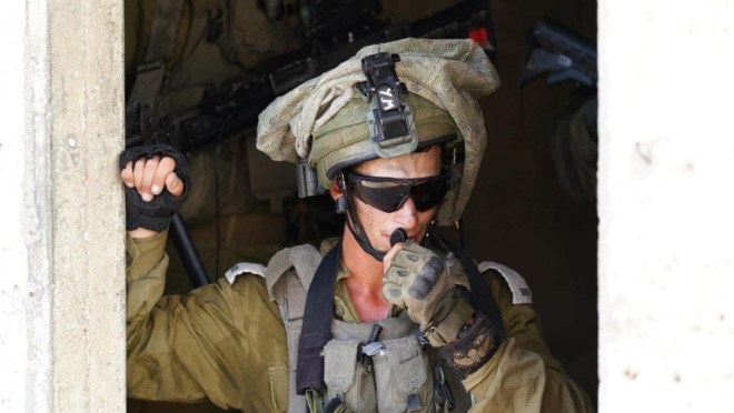 Why Israeli soldiers wear mitznefet—poofy 'chef's hats'—on their helmets