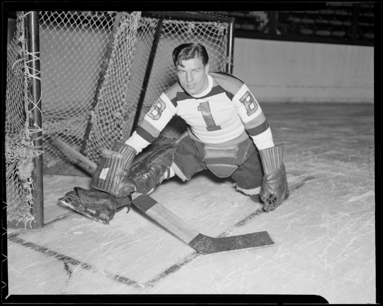 20 NHL stars who served during World War II