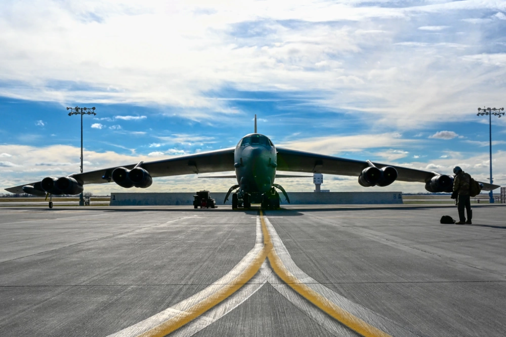 Why the B-52 Bomber no longer activates its tail guns
