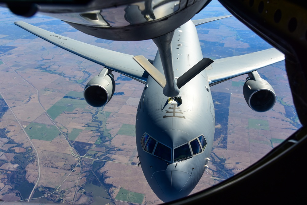Air Force's newest tanker flies around the world for the first time