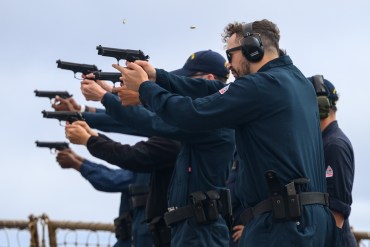 Why the US government had to pay Beretta after awarding them the M9 ...