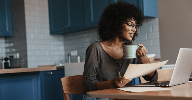 LinkedIn Premium is the perfect tool for milspouses on the PCS job hunt