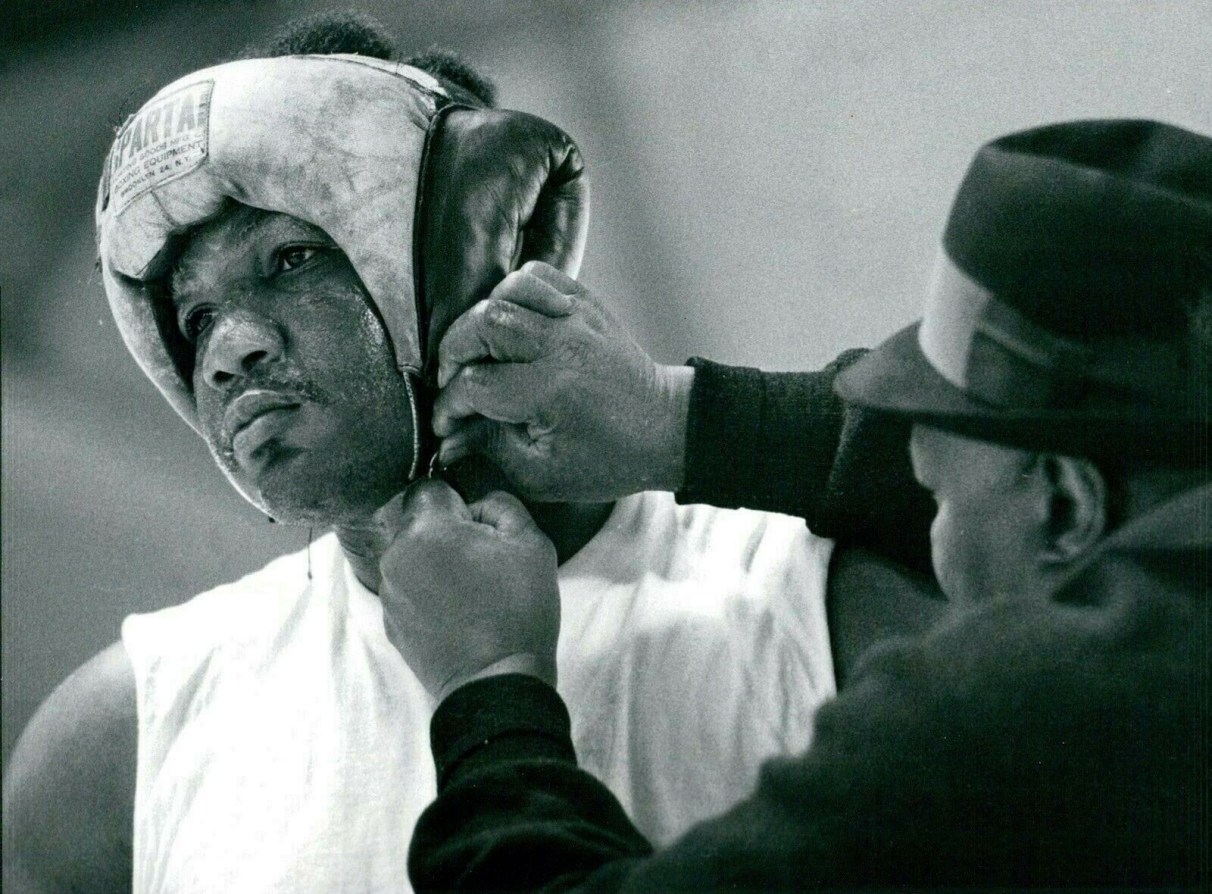 George Foreman, two time World Heavyweight Champion and Olympic Gold ...