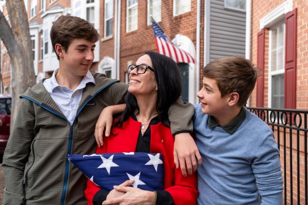 Mighty 25: Krista Simpson Anderson is a Gold Star spouse walking with ...