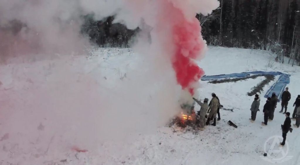 This extreme winter survival course teaches troops how to stay alive in ...