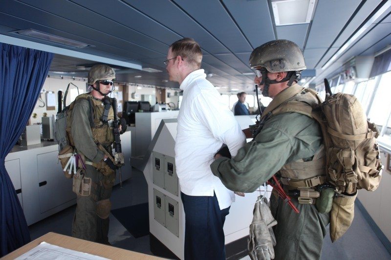 Here's how Navy SEALs take down a hostile ship