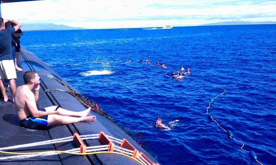 25 incredible photos of life on a US Navy submarine