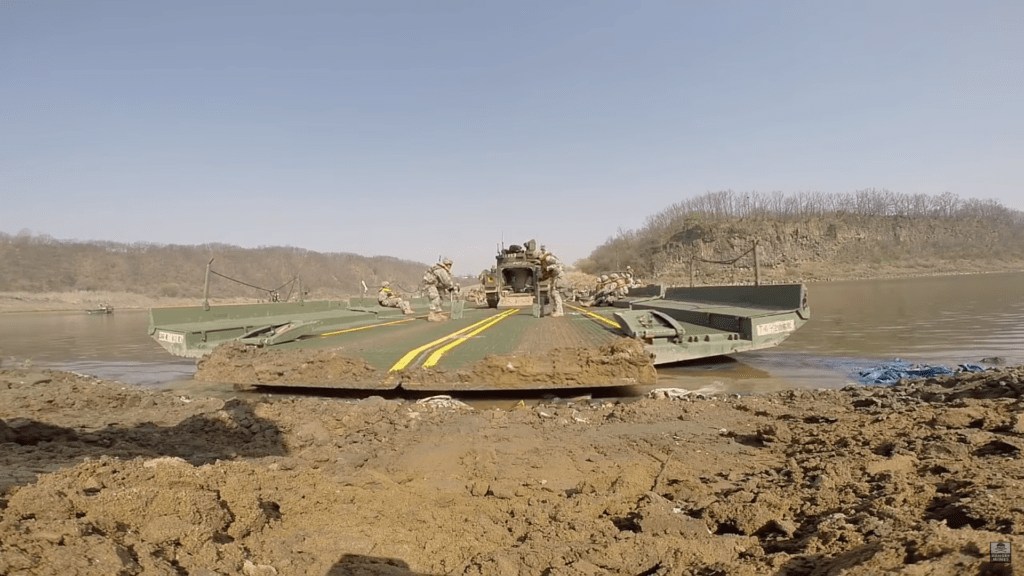 The awesome way the Army gets 70-ton tanks across rivers
