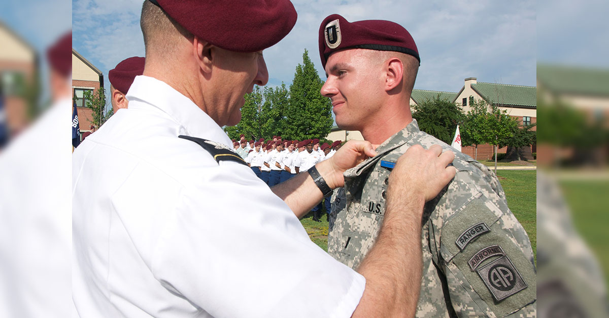 This Green Beret's heroism was so incredible that Ronald Reagan said it ...