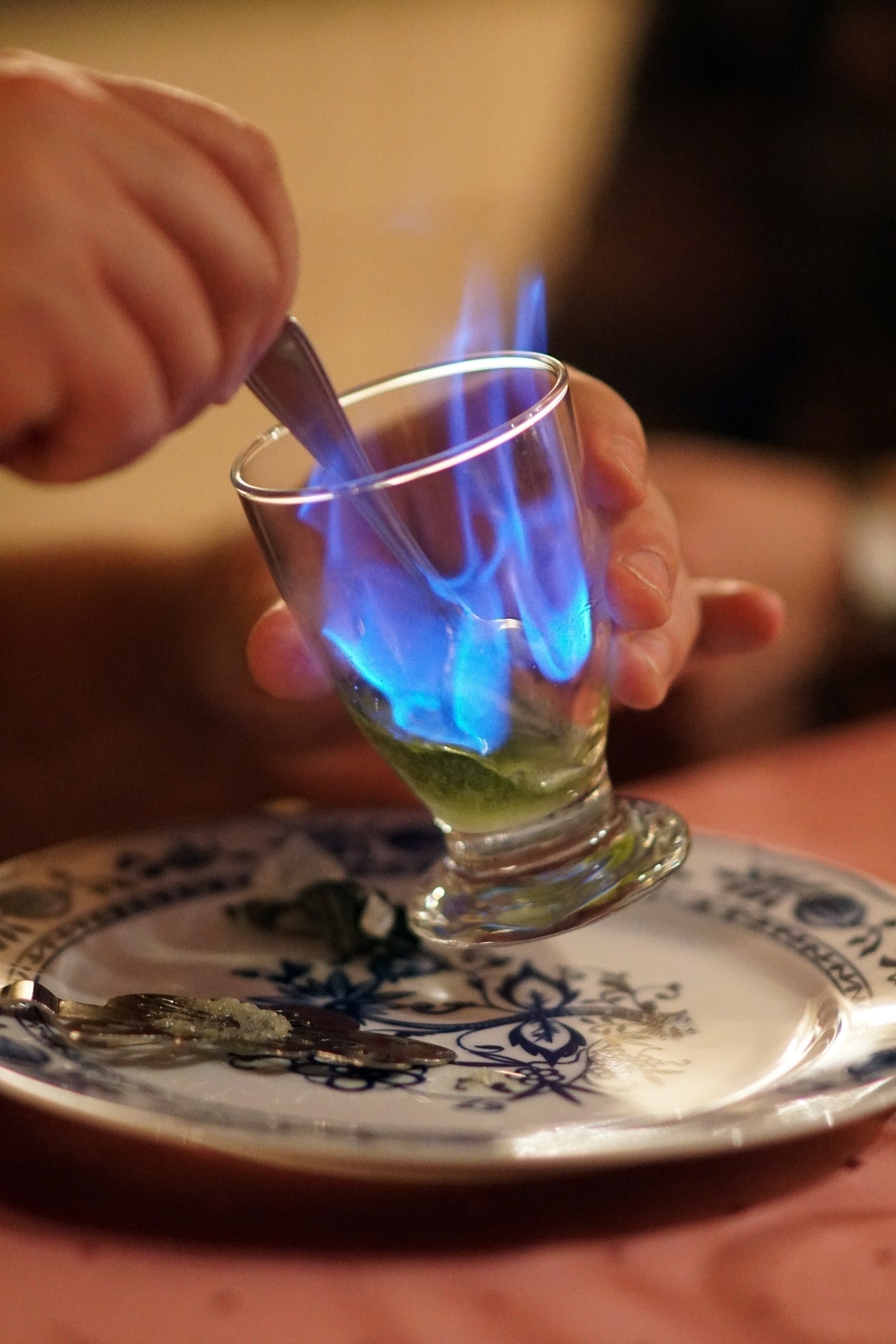 Best medics ever: These docs gave absinthe