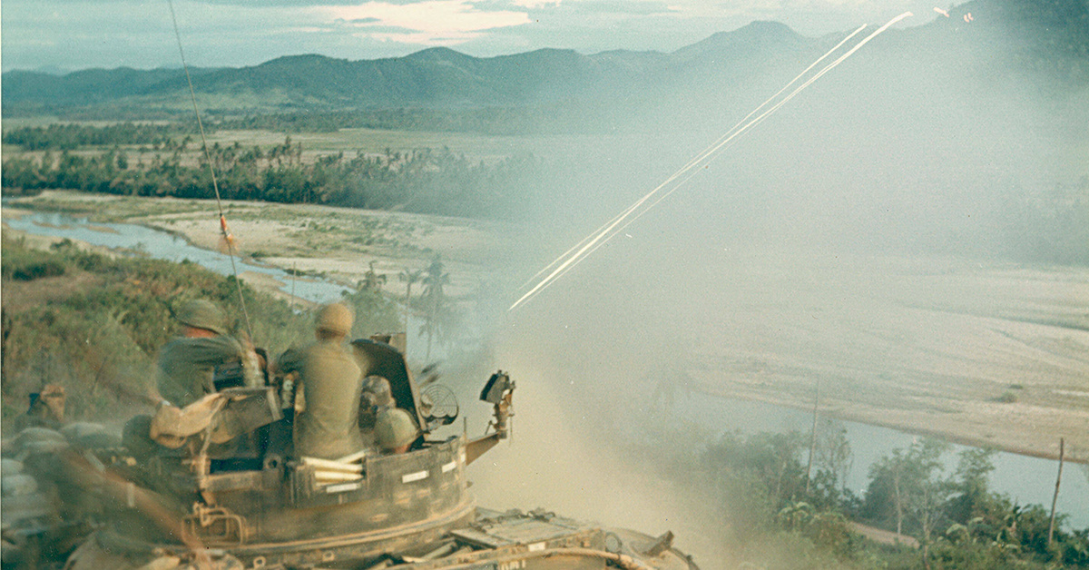Intense firefight in Vietnam captured by CBS