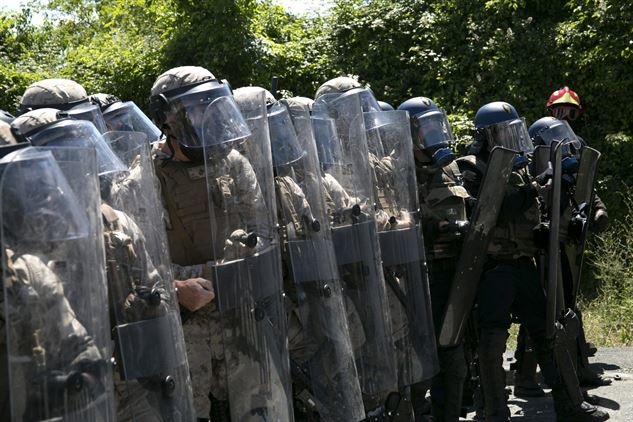 Could laser drones be the new riot stopper?