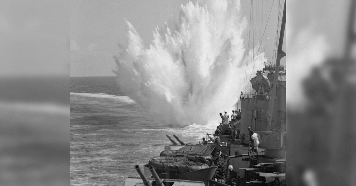 Here's the science behind how submarines dive and resurface